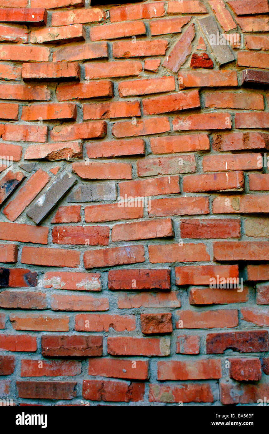 Clay bricks hi-res stock photography and images - Alamy