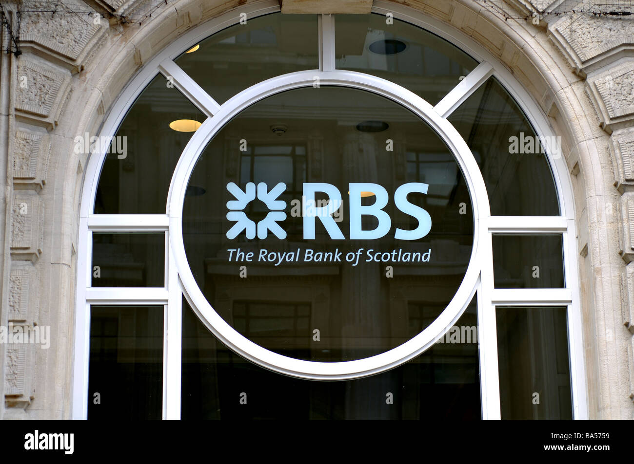 Uk banks logos hi-res stock photography and images - Alamy
