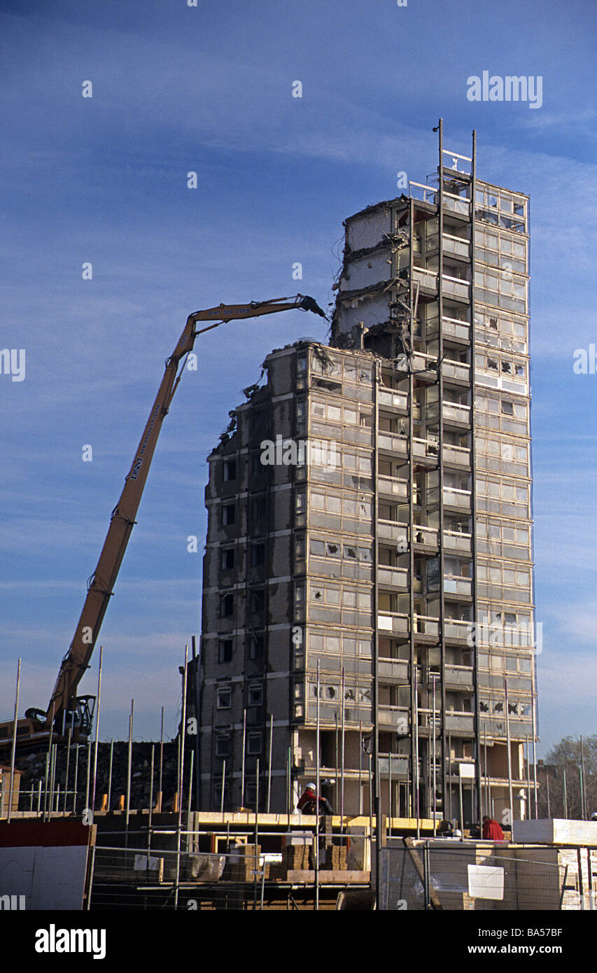 Demolition of tower block on the Stifford Estate, Jamaica Street ...