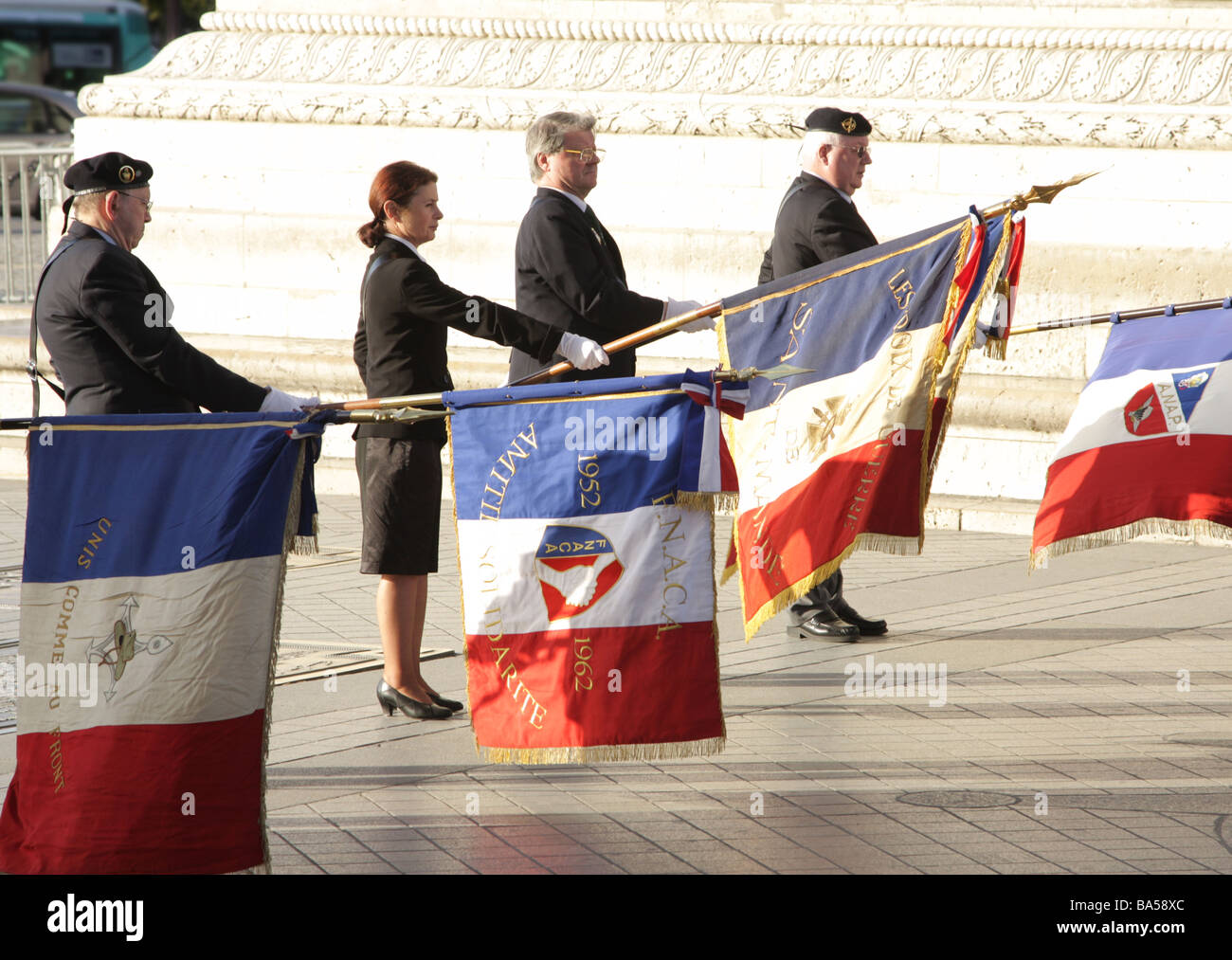 Military ceremony in Paris under the arc de triomphe Stock Photo - Alamy
