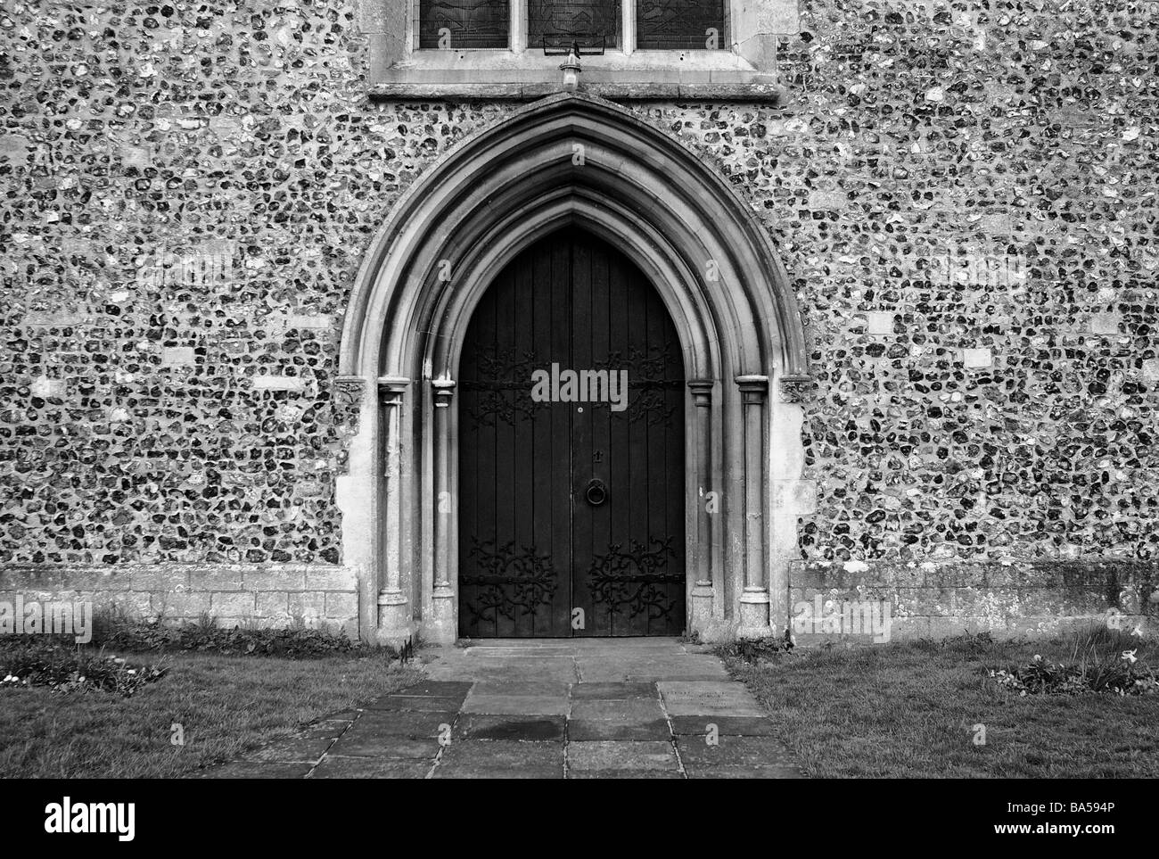 Arched opening for entrance hi-res stock photography and images - Alamy