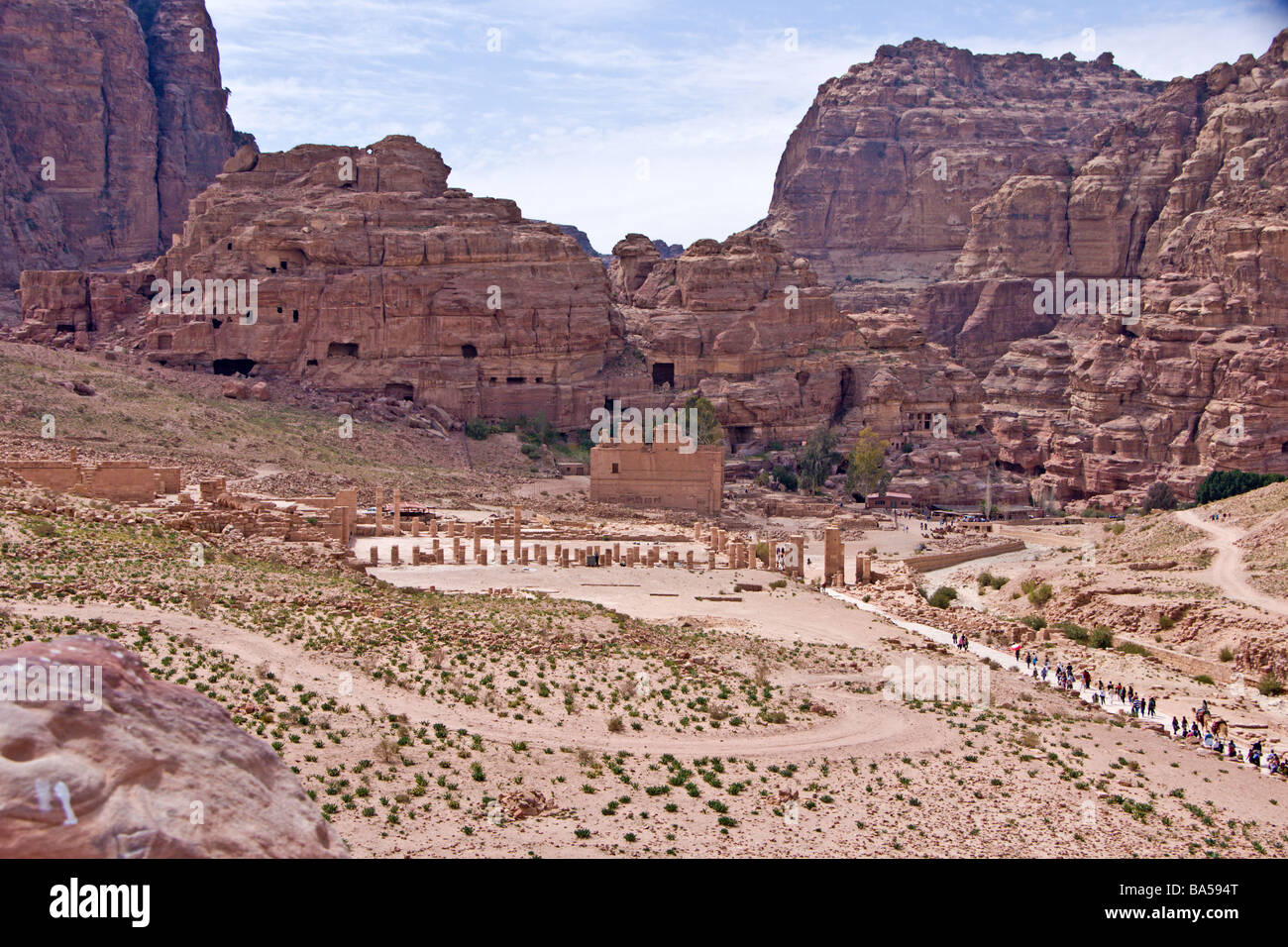 Jordan Petra Edom High Resolution Stock Photography and Images - Alamy