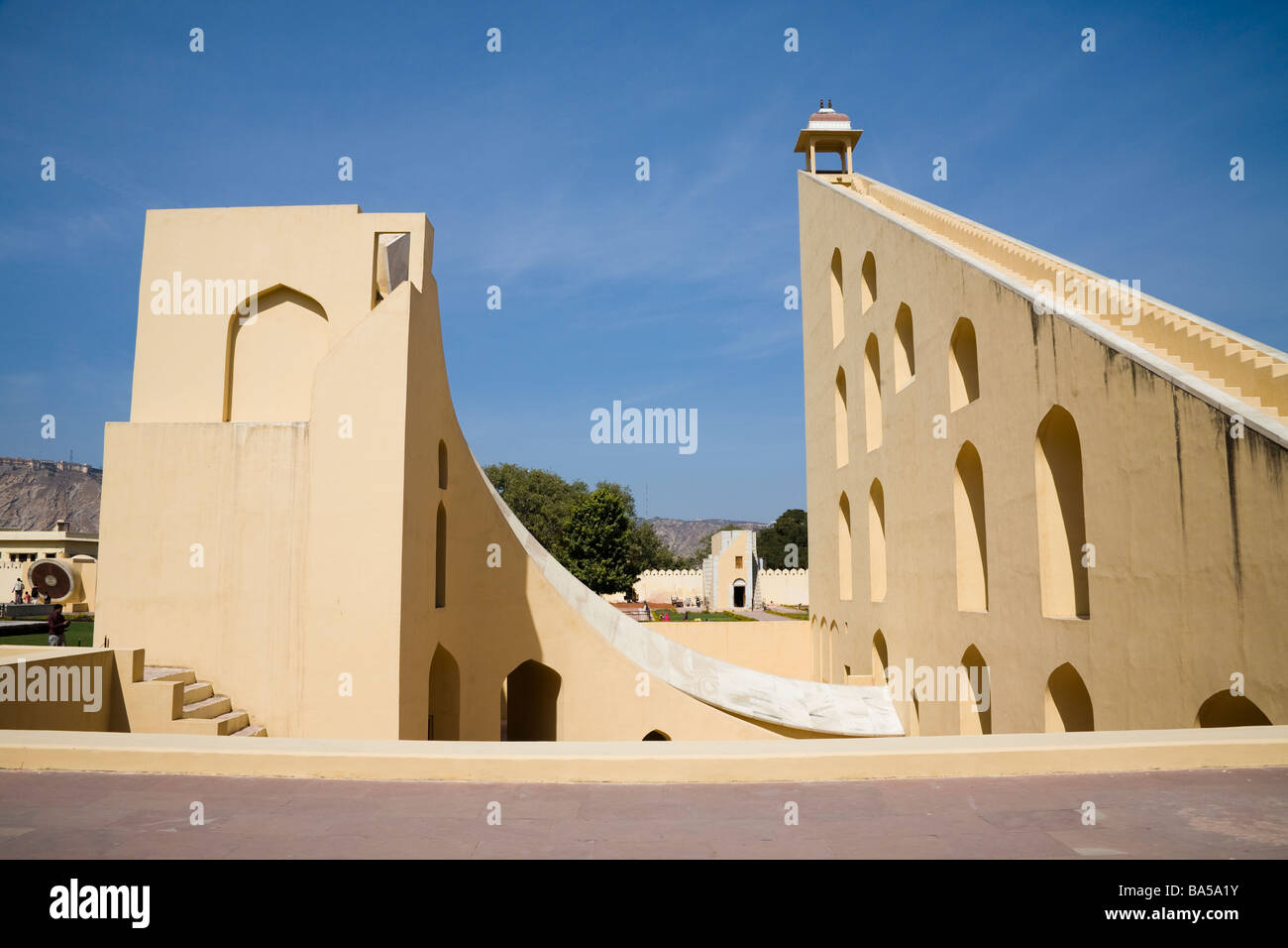 Vraht Samrat Yantra, in Jantar Mantar Observatory, Jaipur, Rajasthan ...