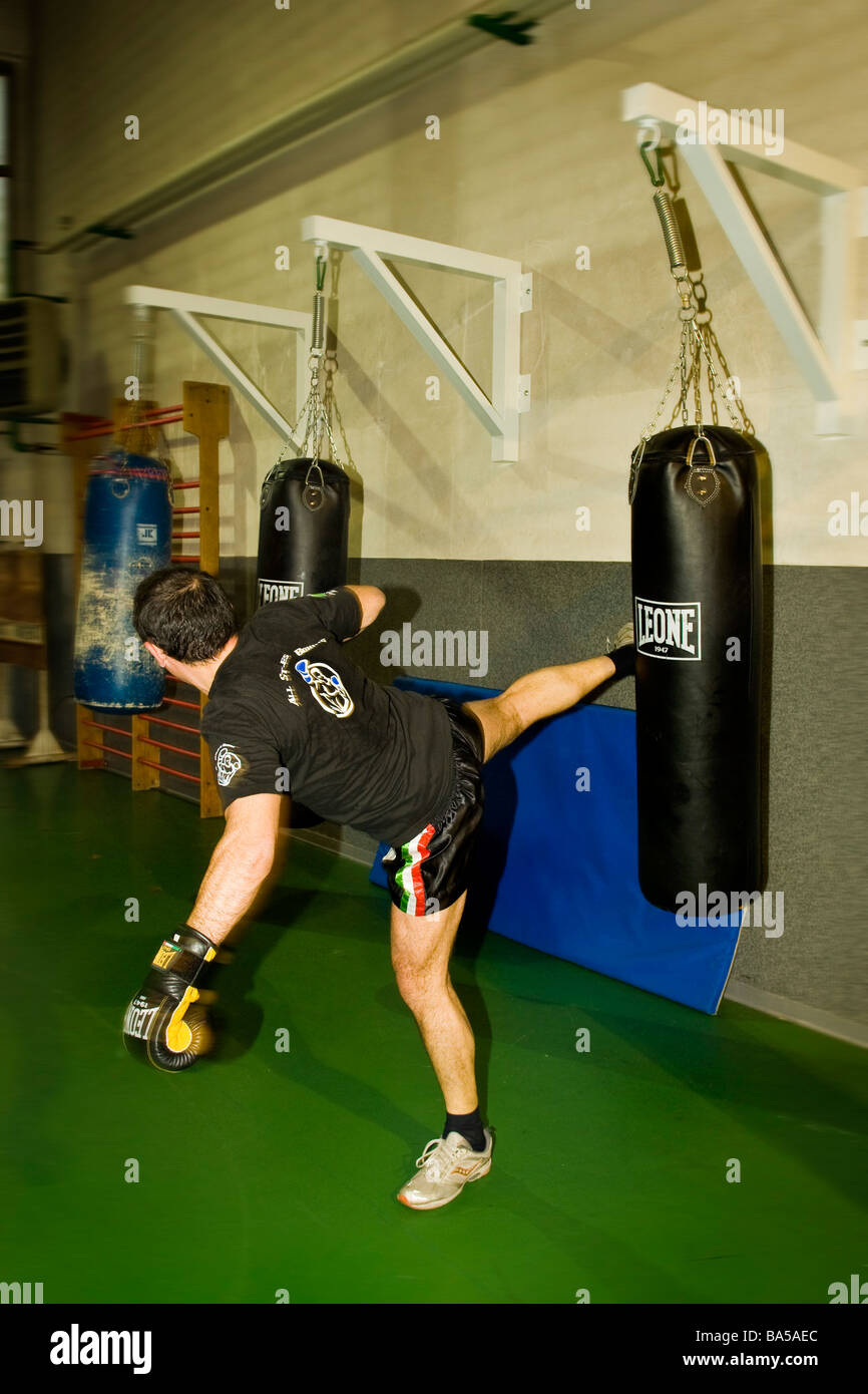 Boxe hi-res stock photography and images - Alamy