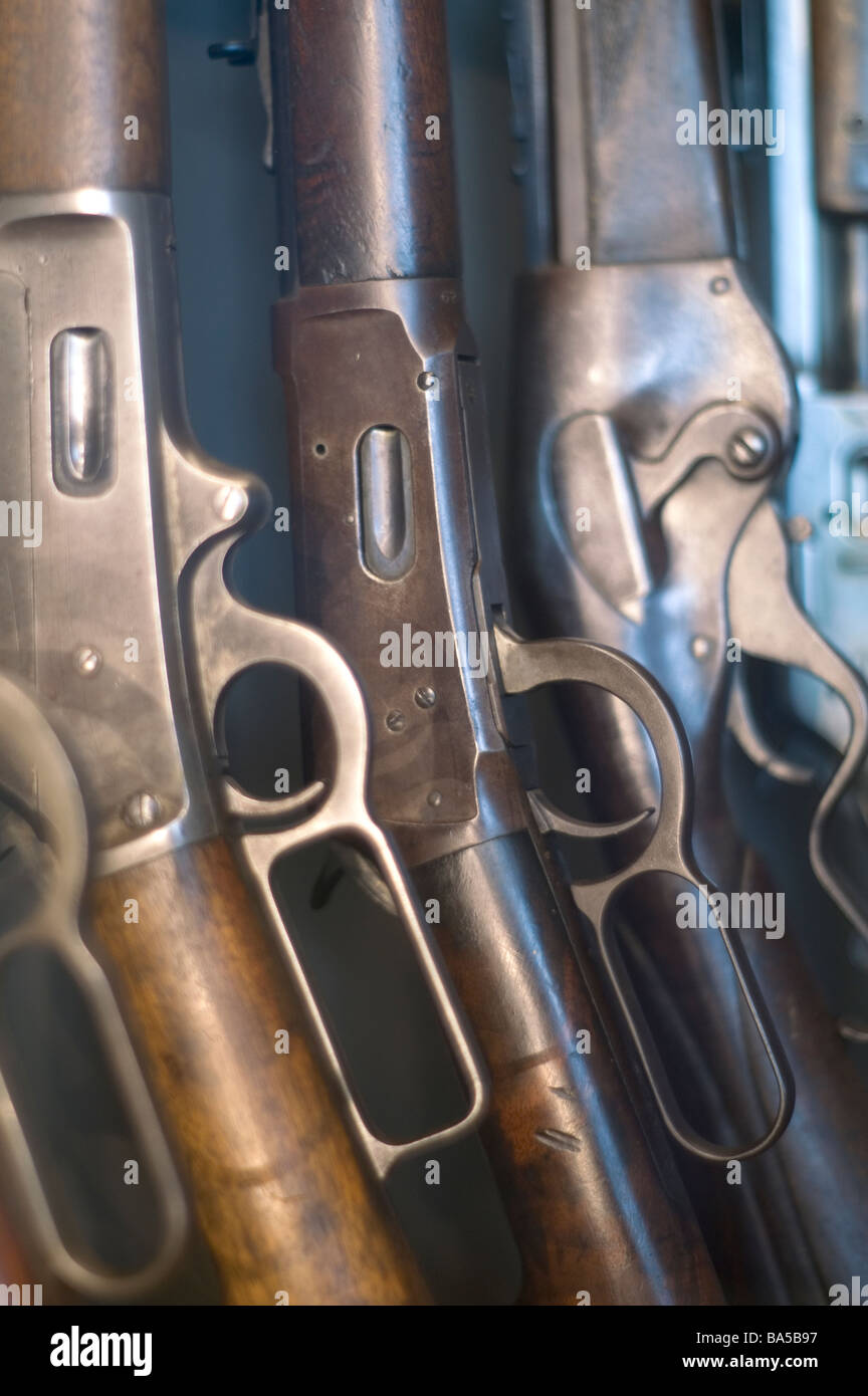 Antique Rifles Lever Action Western Guns Stock Photo - Alamy