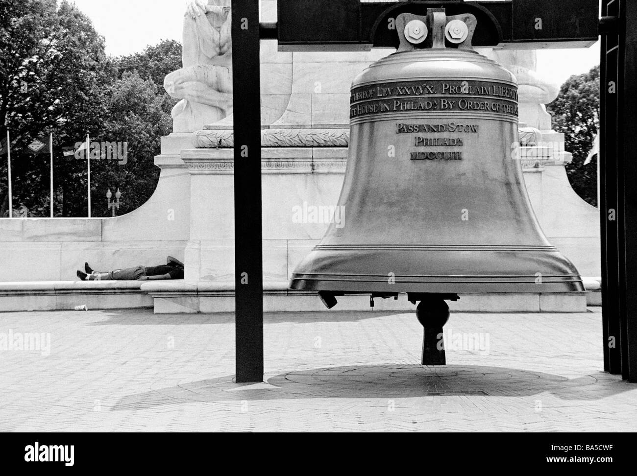 Pedestrian sleeping by the Liberty Bell at Union Station in Washington ...