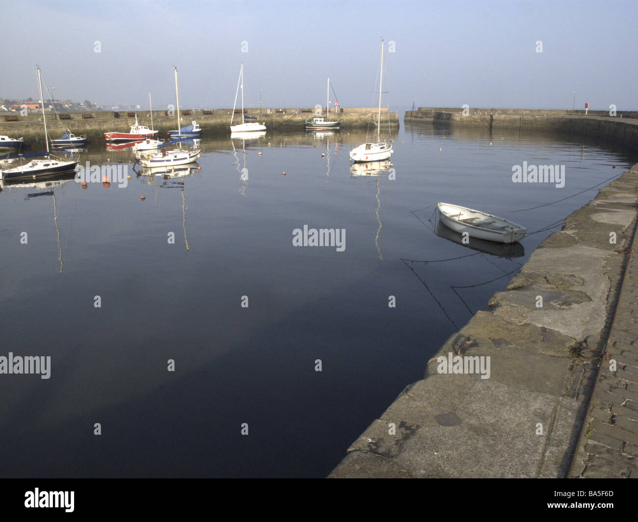 Fisherrow Harbour Edinburgh Scotland Stock Photo - Alamy