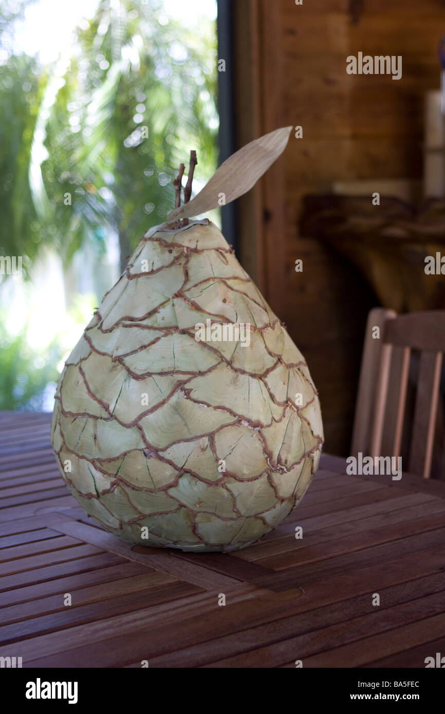 Pear centerpiece hi-res stock photography and images - Alamy