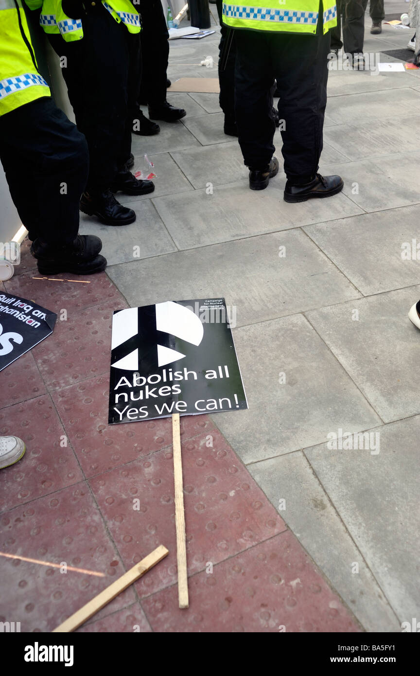 Cnd protests hi-res stock photography and images - Alamy