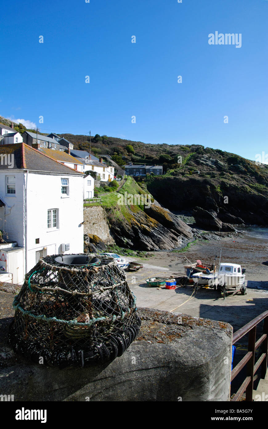 portloe in cornwall,england,uk Stock Photo - Alamy