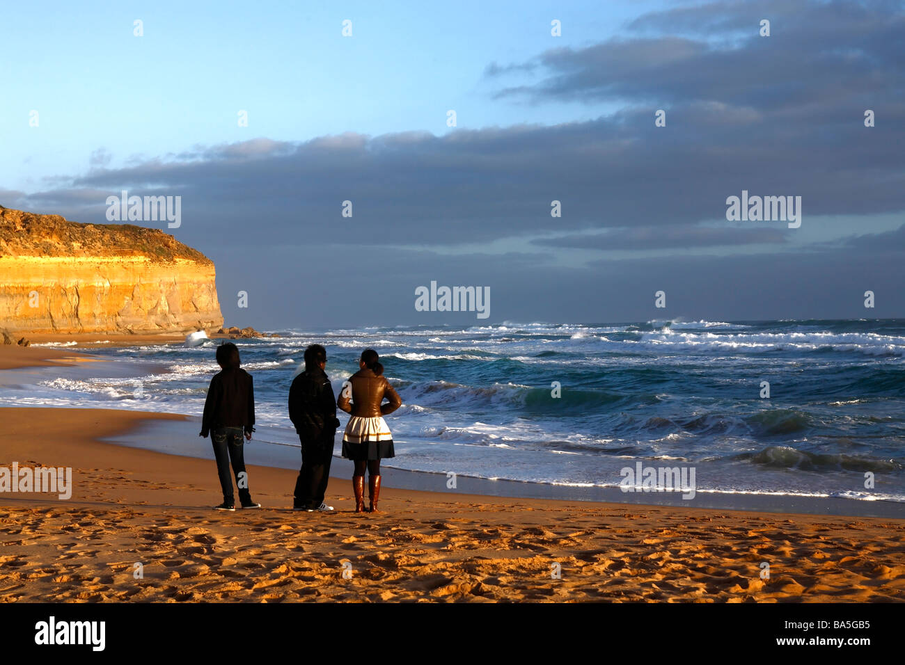 Asian tourists great ocean road hi-res stock photography and images - Alamy
