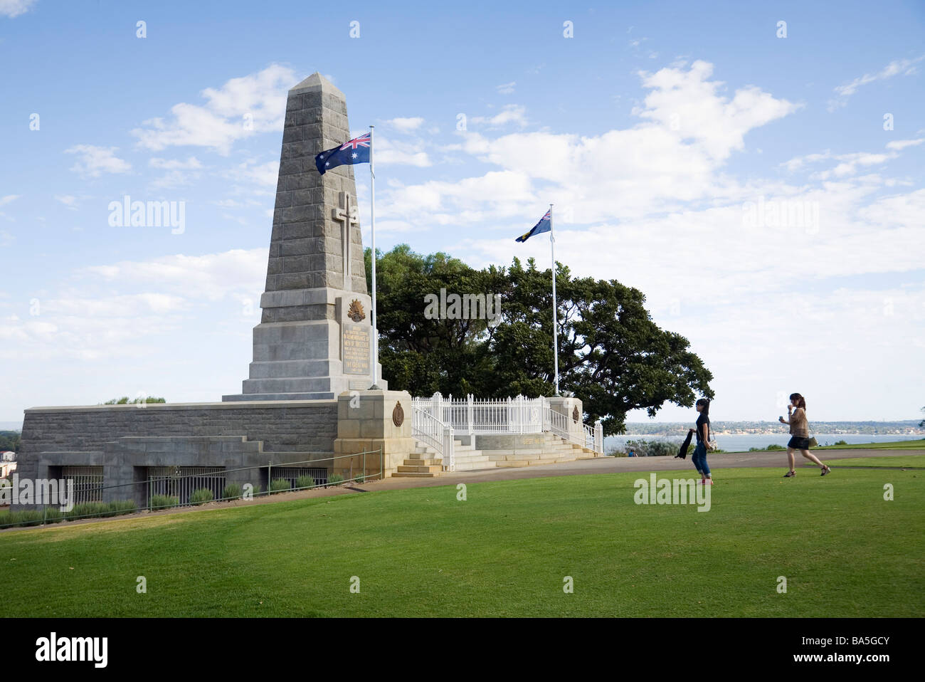 The War Memorial in Kings Park. Perth, Western Australia, AUSTRALIA ...