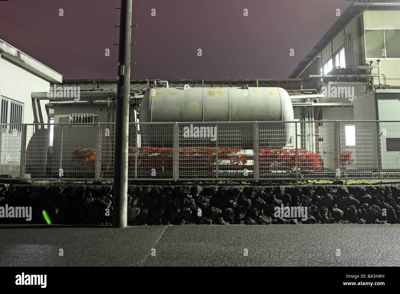 Gas cylinder japan hi-res stock photography and images - Alamy