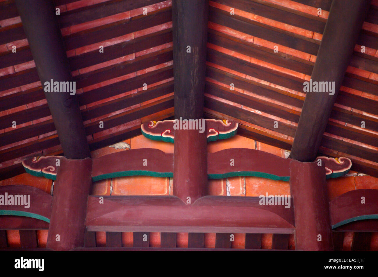 Classic ceiling hi-res stock photography and images - Alamy
