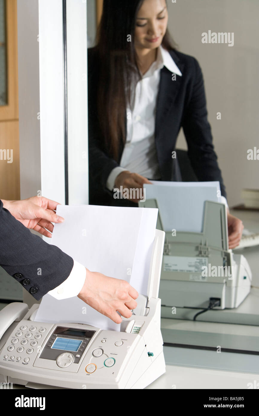 Fax machine woman black and white hi-res stock photography and images ...