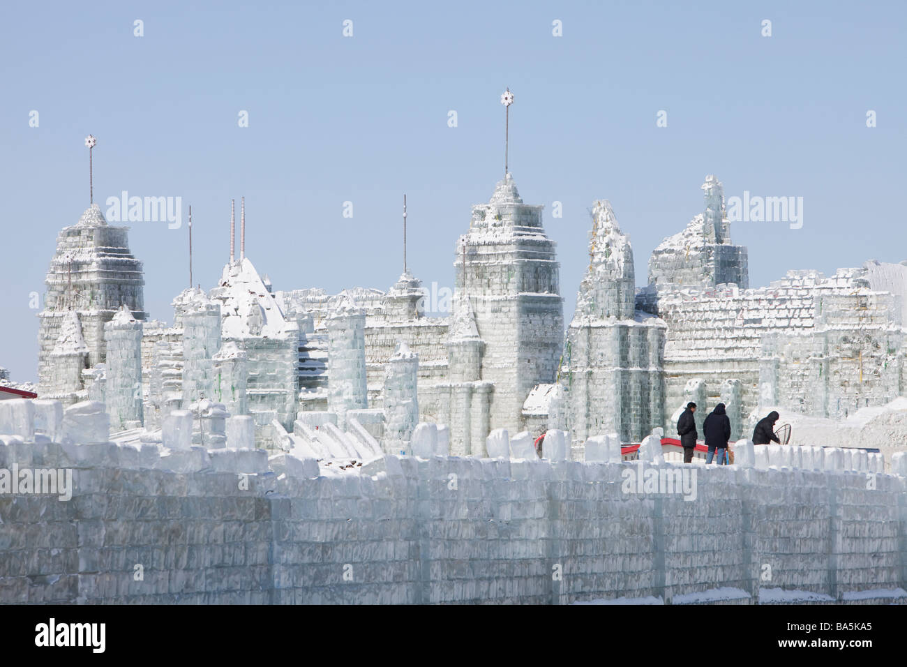 Harbin china ice sculpture hi-res stock photography and images - Alamy