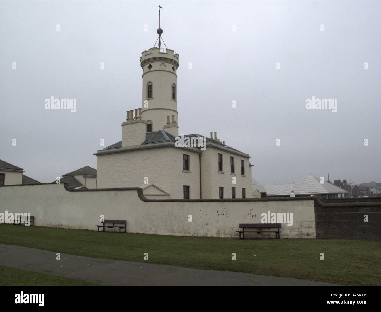 Signal tower hi-res stock photography and images - Alamy