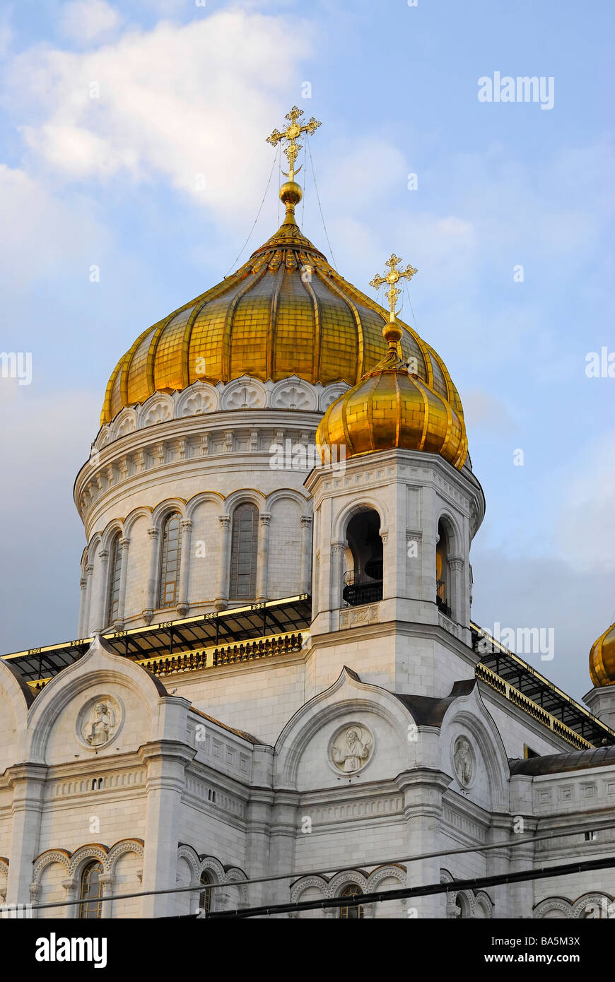 Golden domes of the Russian cathedral Stock Photo - Alamy