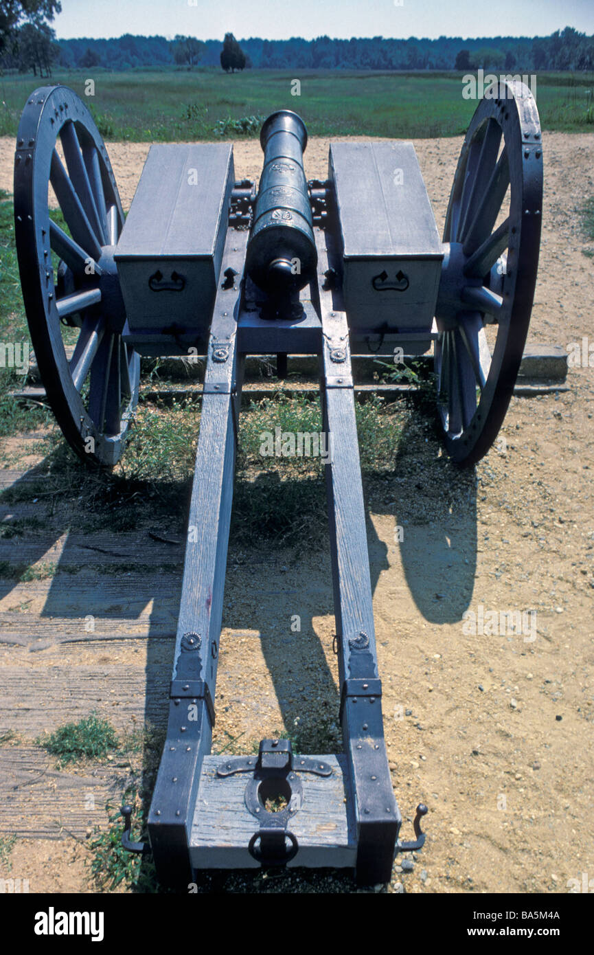 Cannon in Colonial National Historical Park Stock Photo - Alamy