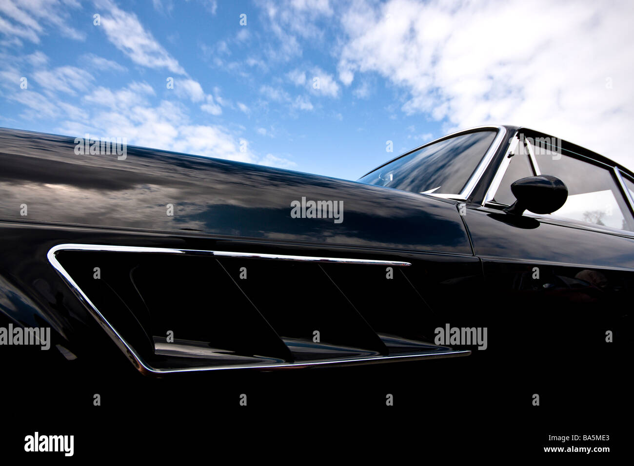 Black ferrari hi-res stock photography and images - Alamy