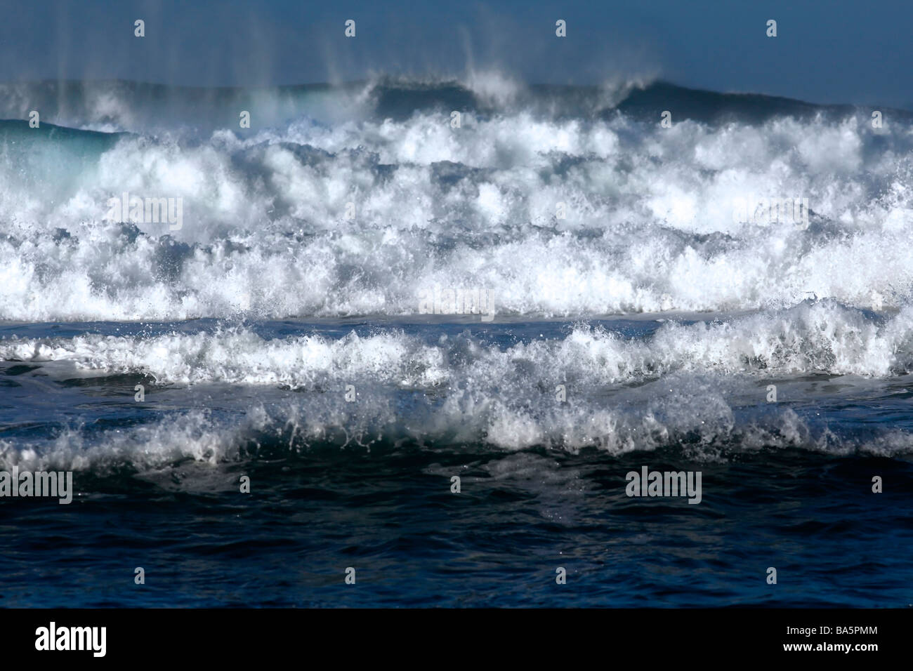 Coastal coastal waves hi-res stock photography and images - Alamy