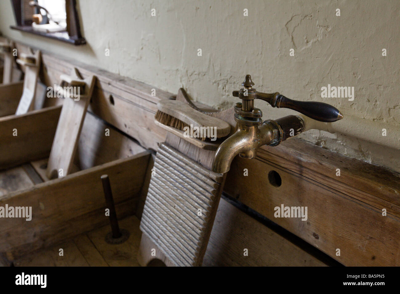 Old Washing Board Stock Photo - Alamy