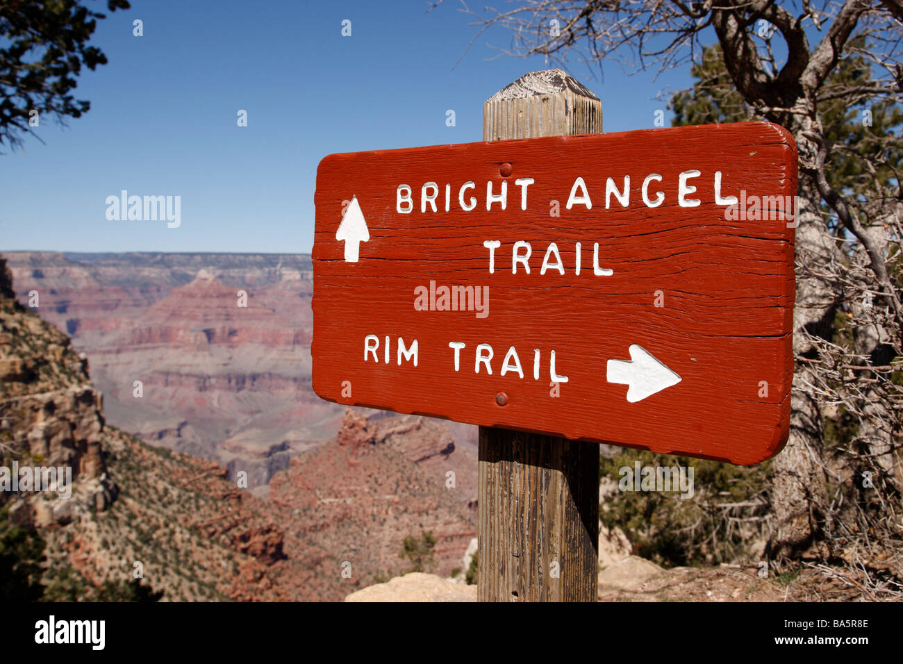 direction sign for bright angel and rim trail grand canyon national ...