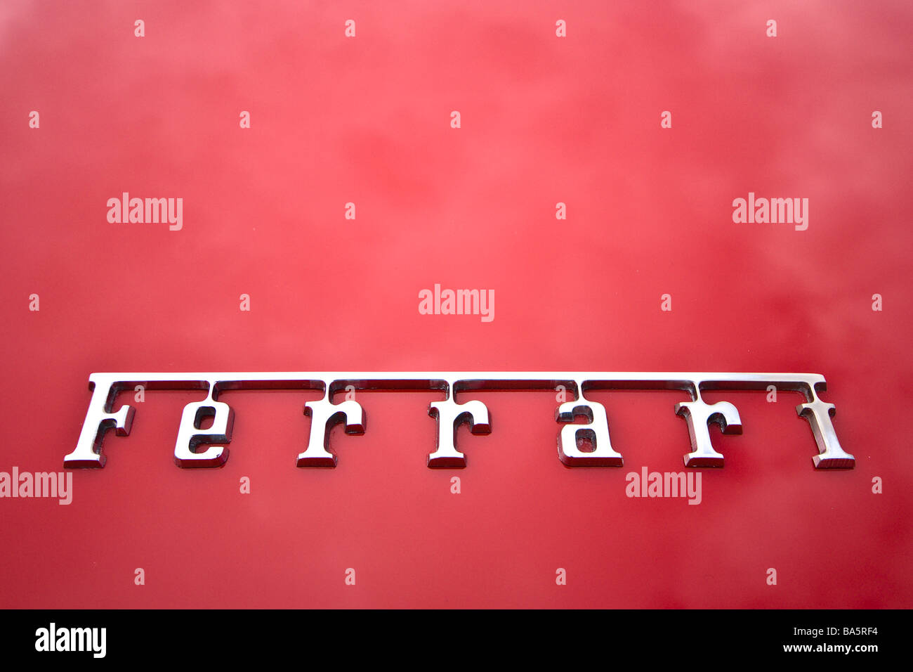 Emblem for ferrari hi-res stock photography and images - Alamy