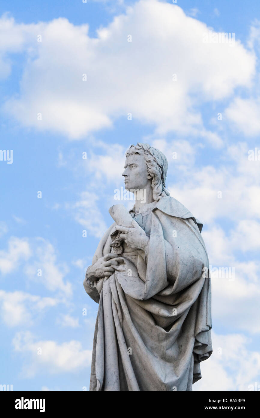 Friedrich Schiller statue, Schillerbrunnen, Gendarmenmarkt, Berlin ...