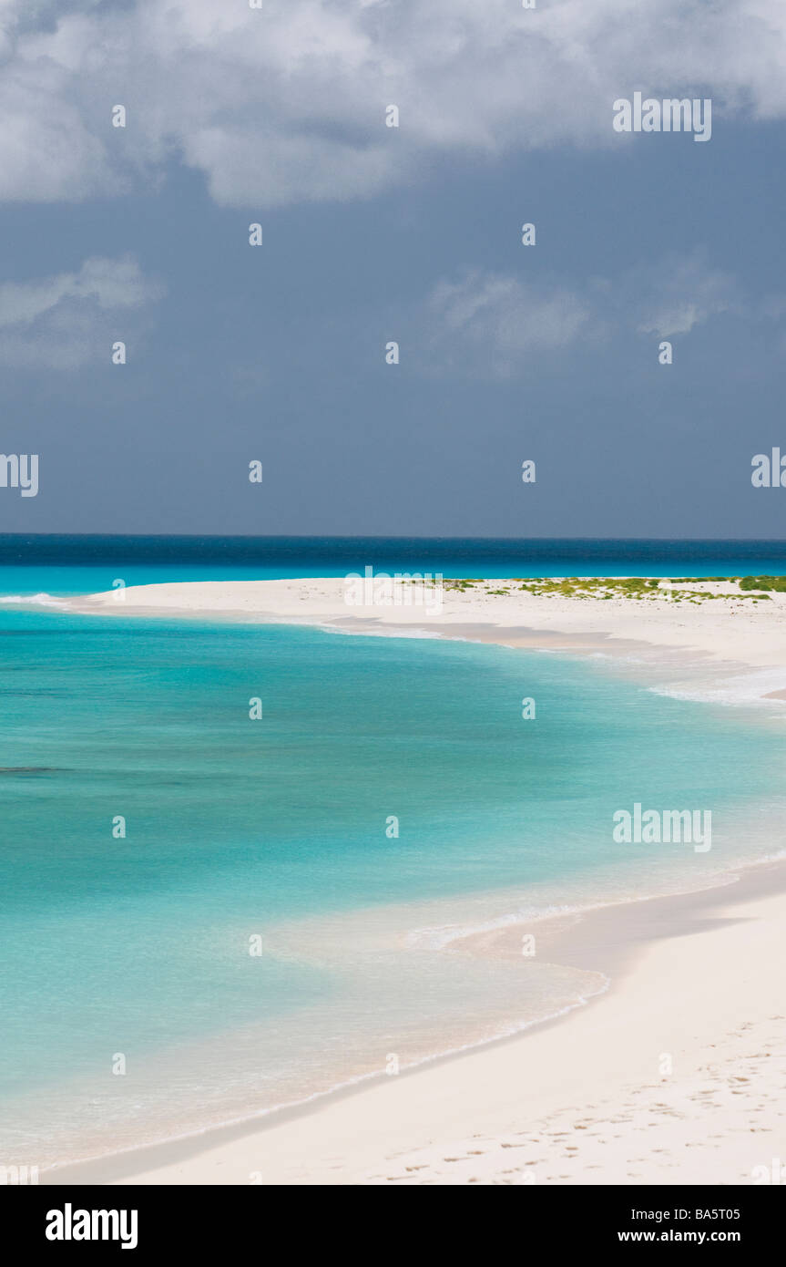 Deserted tropical island beach Los Roques Venezuela Stock Photo - Alamy Deserted tropical island beach Los Roques Venezuela Stock Photo - Alamy