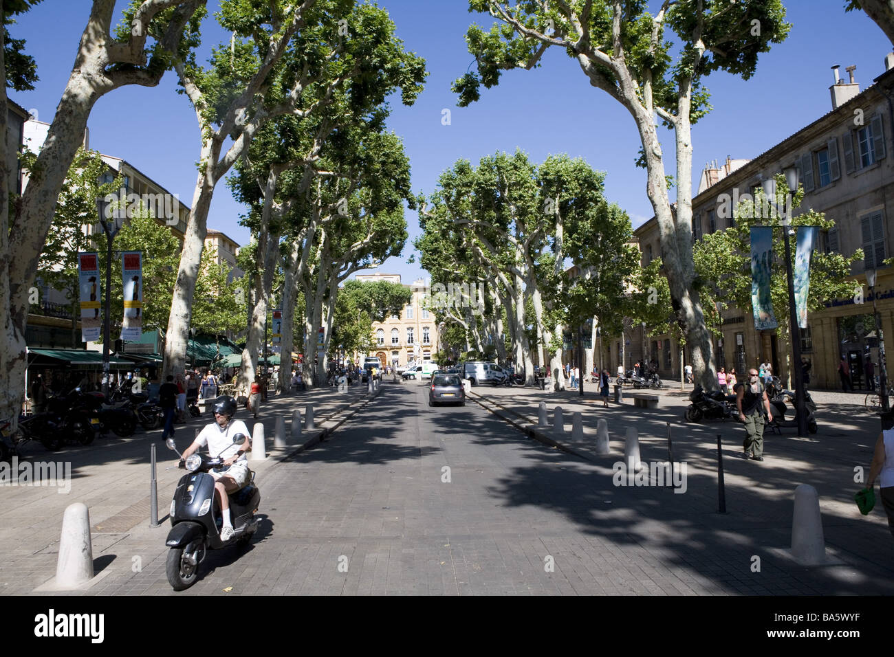 France Provence Aix-en-Provence Cours Mirabeau street-scene plane trees ...