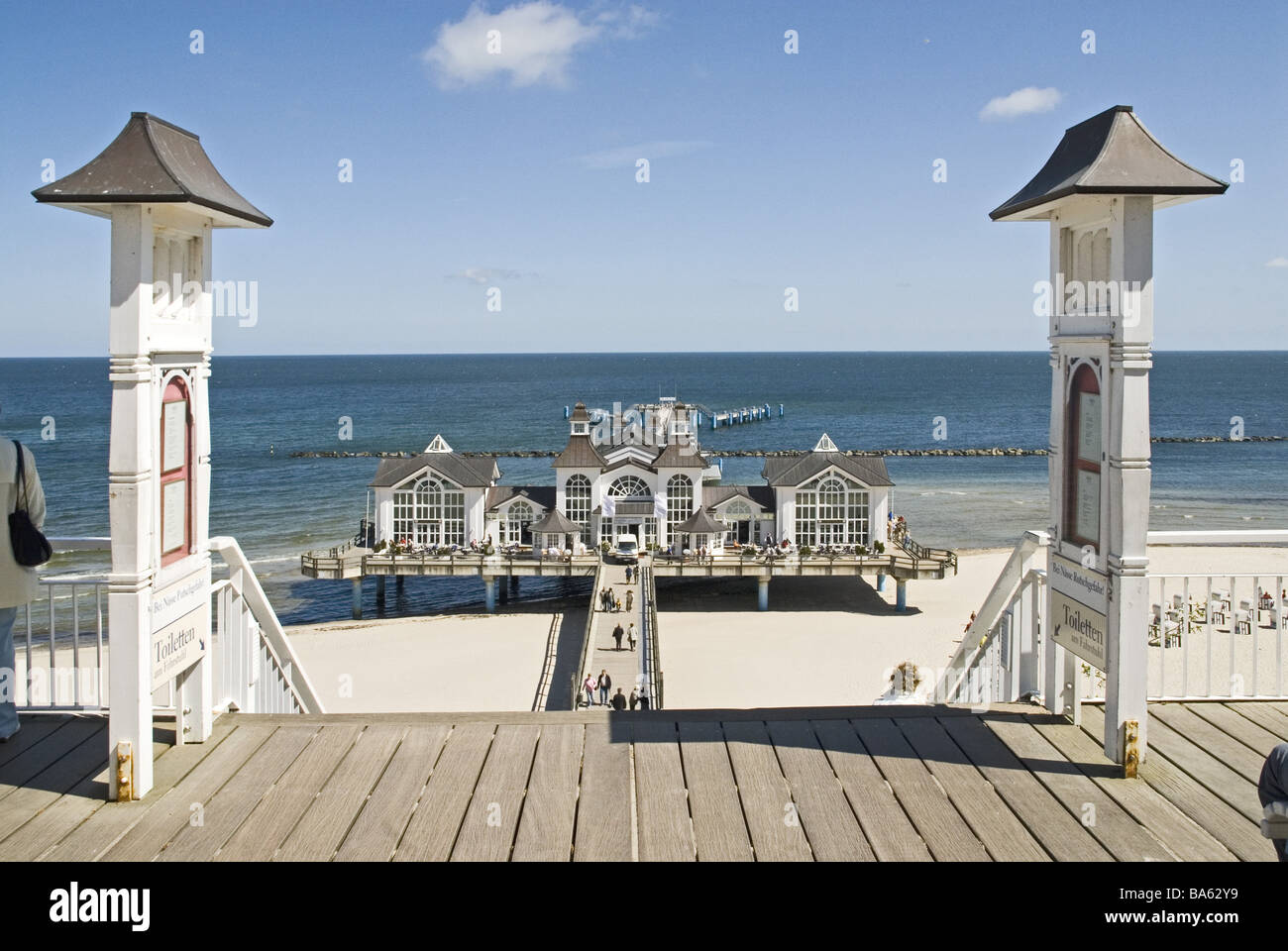 Germany island reprimands Sellin beach sea-bridge Northern Germany ...