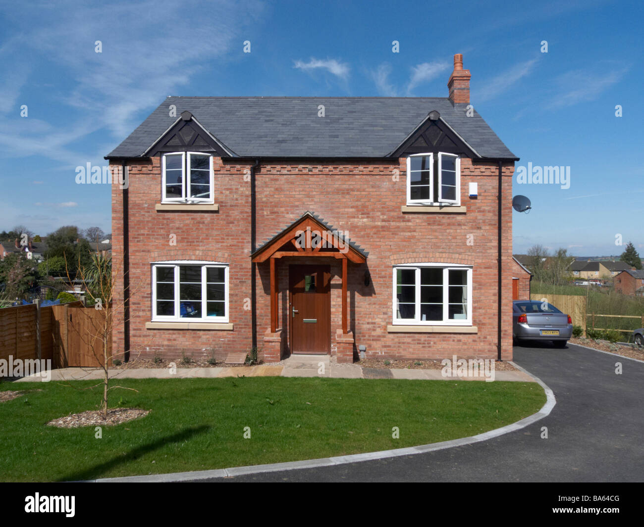 Newly built house hi-res stock photography and images - Alamy