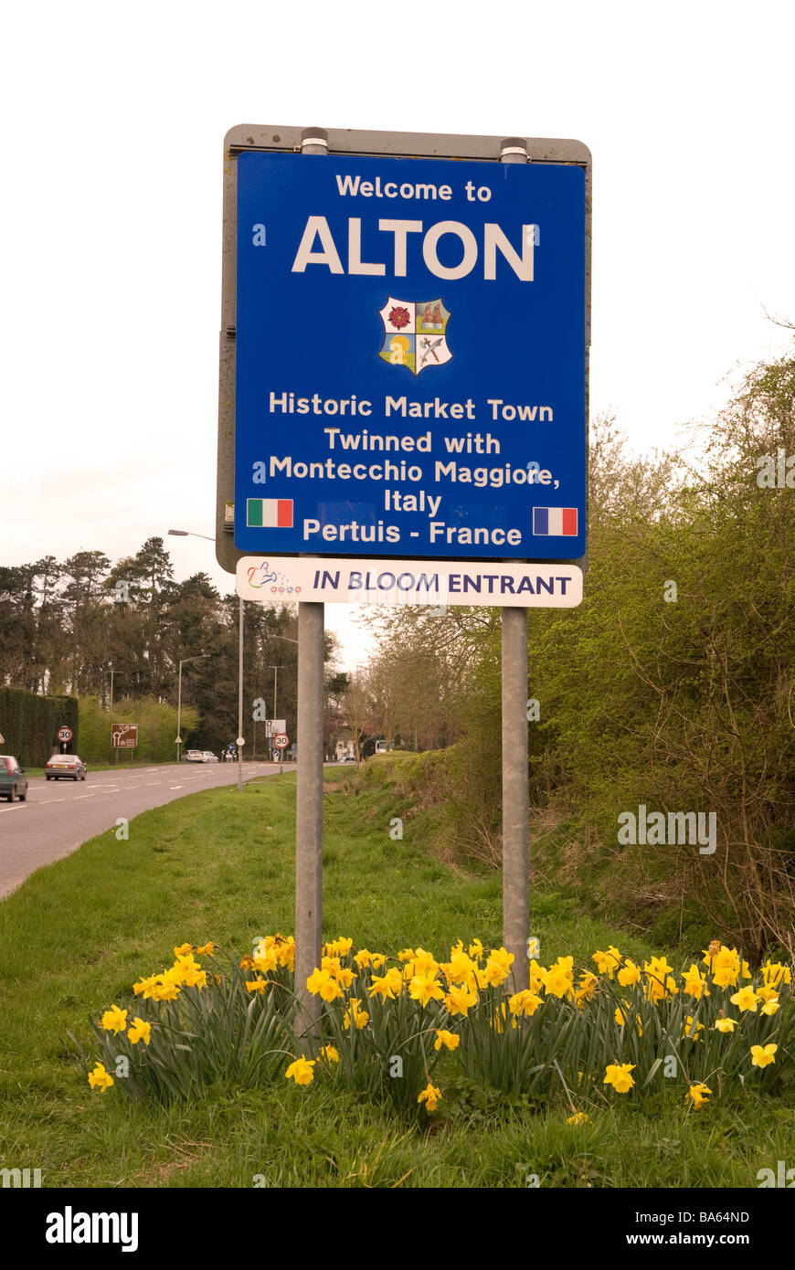 Sign for historic market town of Alton in Hampshire showing its twin ...