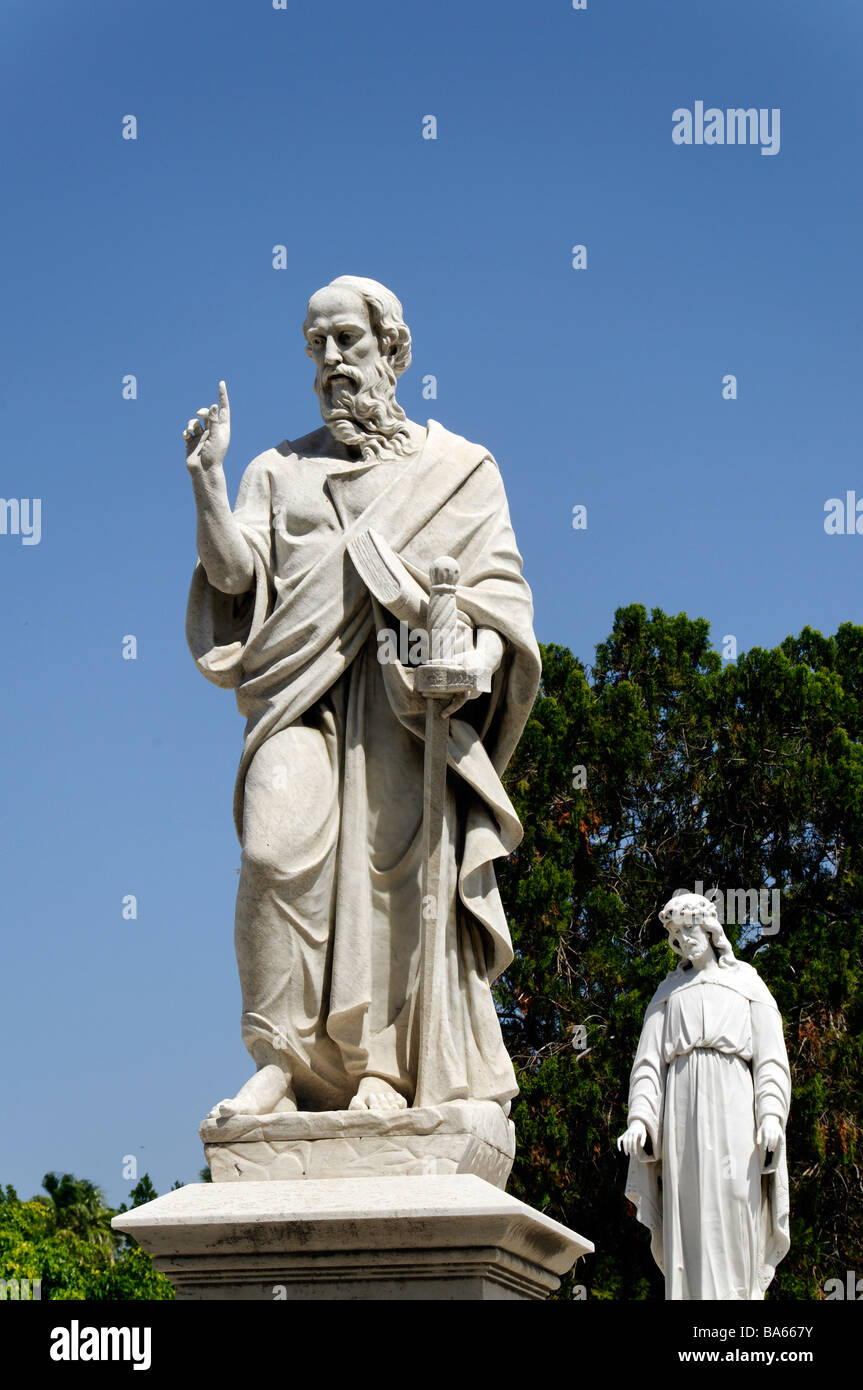 Statue statues havana cuba hi-res stock photography and images - Alamy