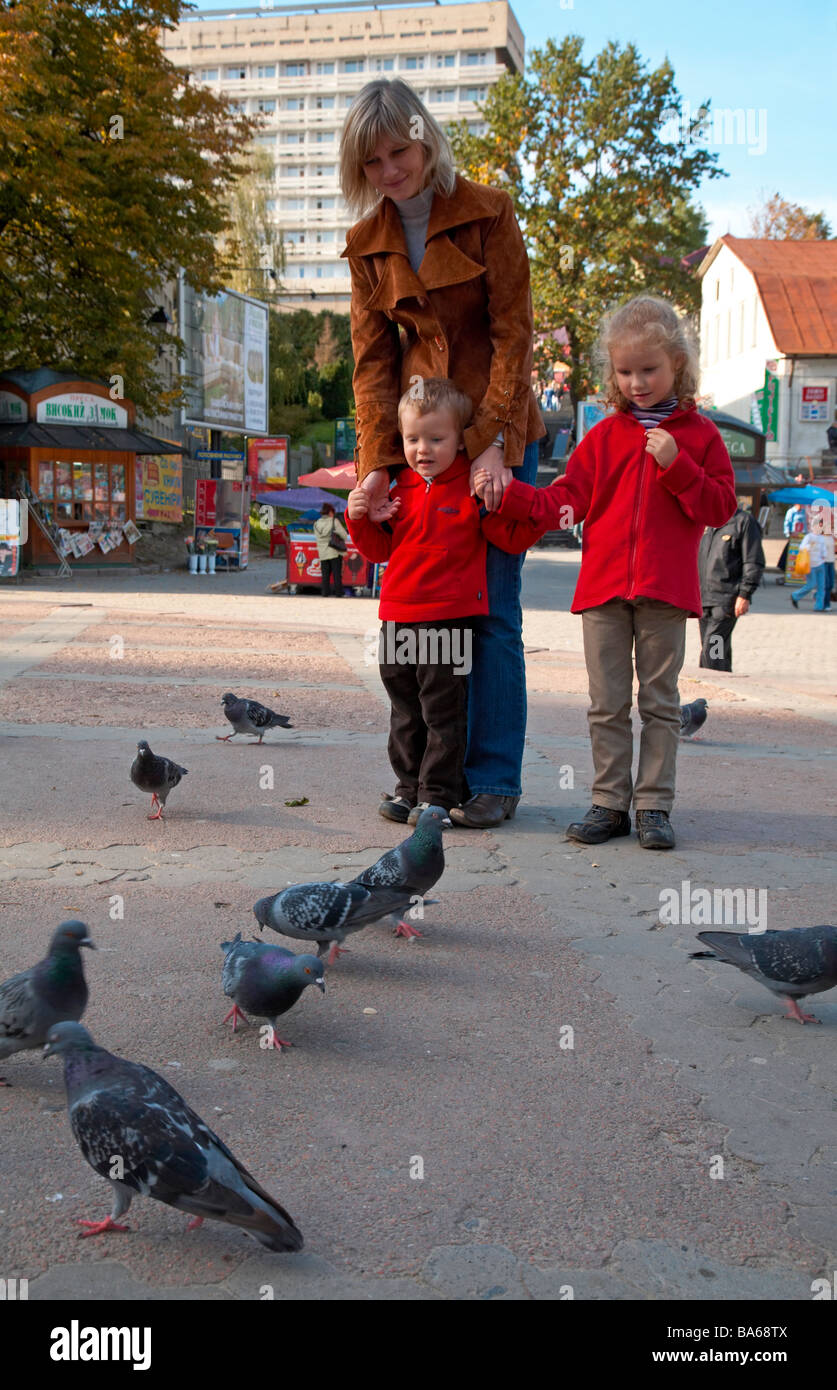 Pigeons family children walk hi-res stock photography and images - Alamy