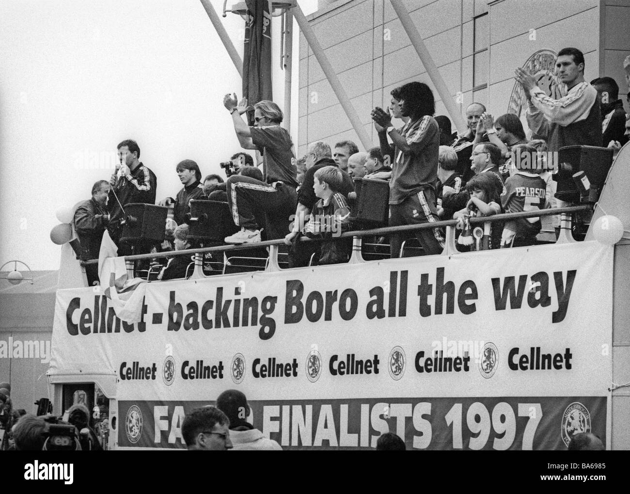 England football team bus uk High Resolution Stock Photography and ...