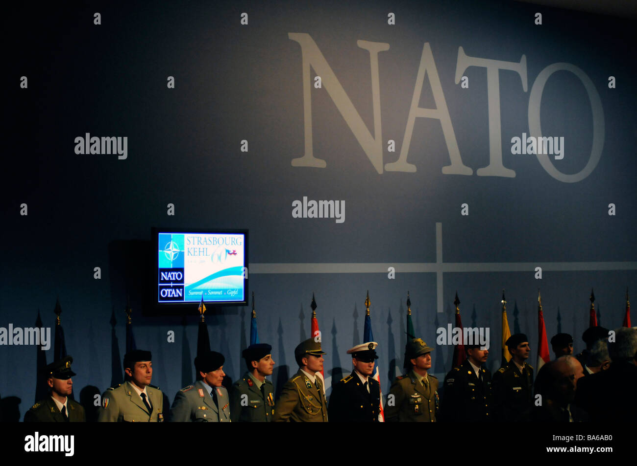 Nato soldiers hi-res stock photography and images - Alamy