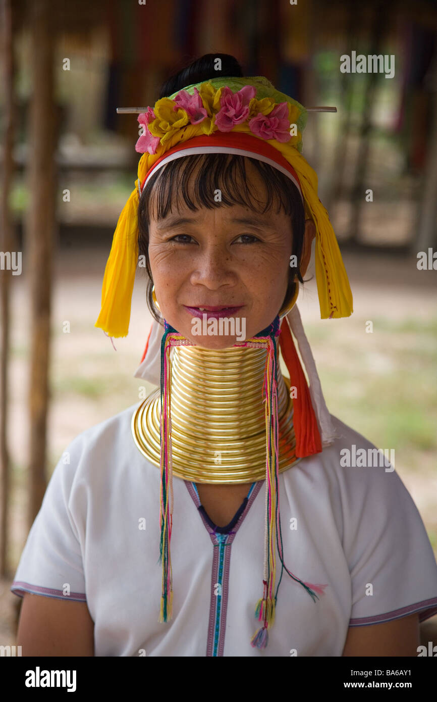 Long necked lady hi-res stock photography and images - Alamy