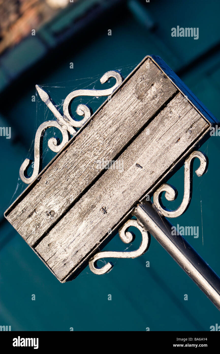Vintage cast metal frame hi-res stock photography and images - Alamy