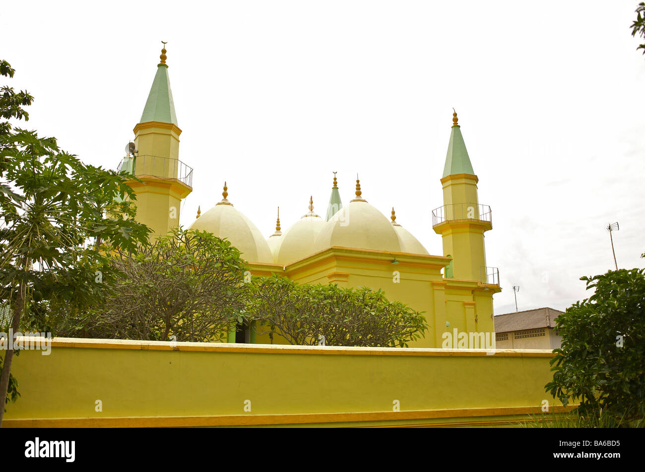 mosque Palau Penyengat Indonesia Stock Photo - Alamy