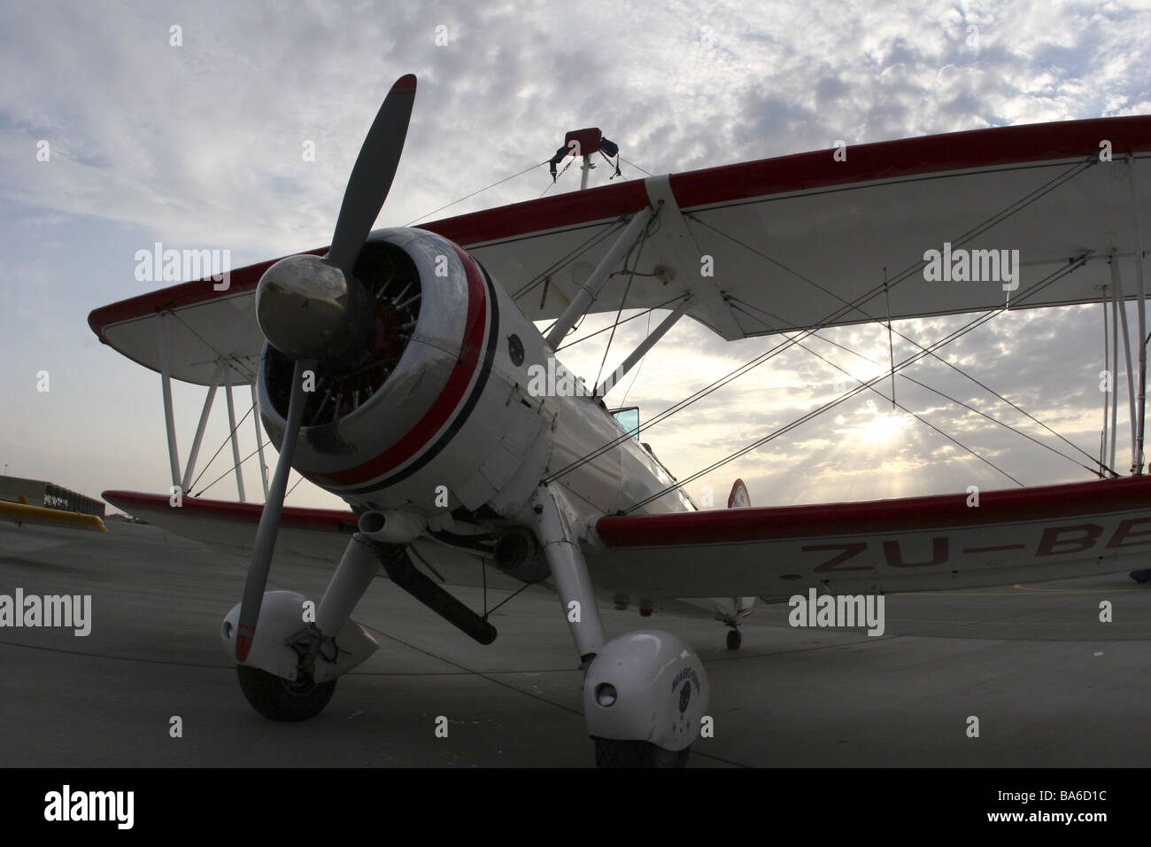 Propeller-airplane Wingwalking 2006 Al Ain air-shows Arabic emirates ...