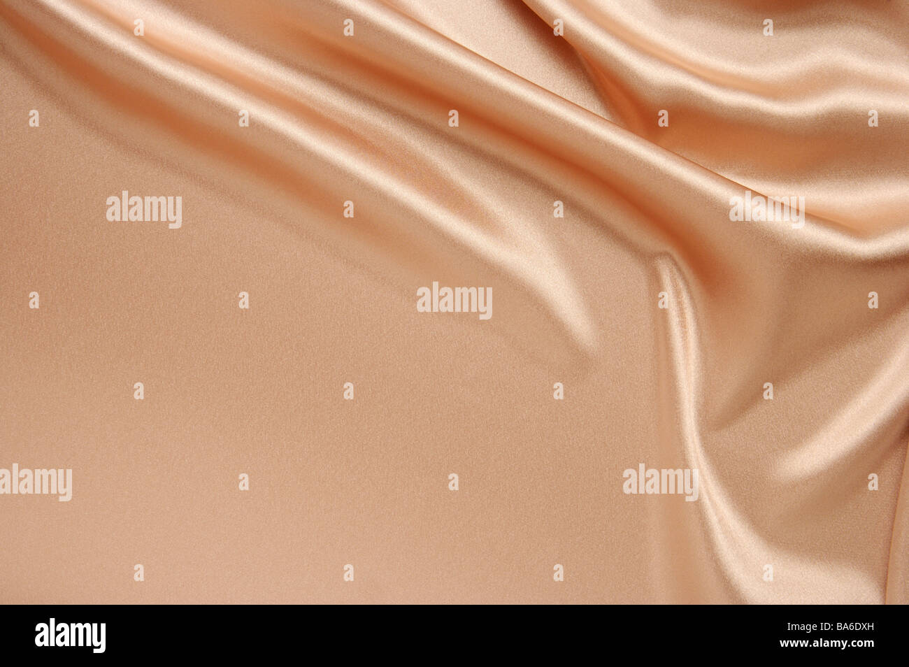 Golden silk hi-res stock photography and images - Alamy