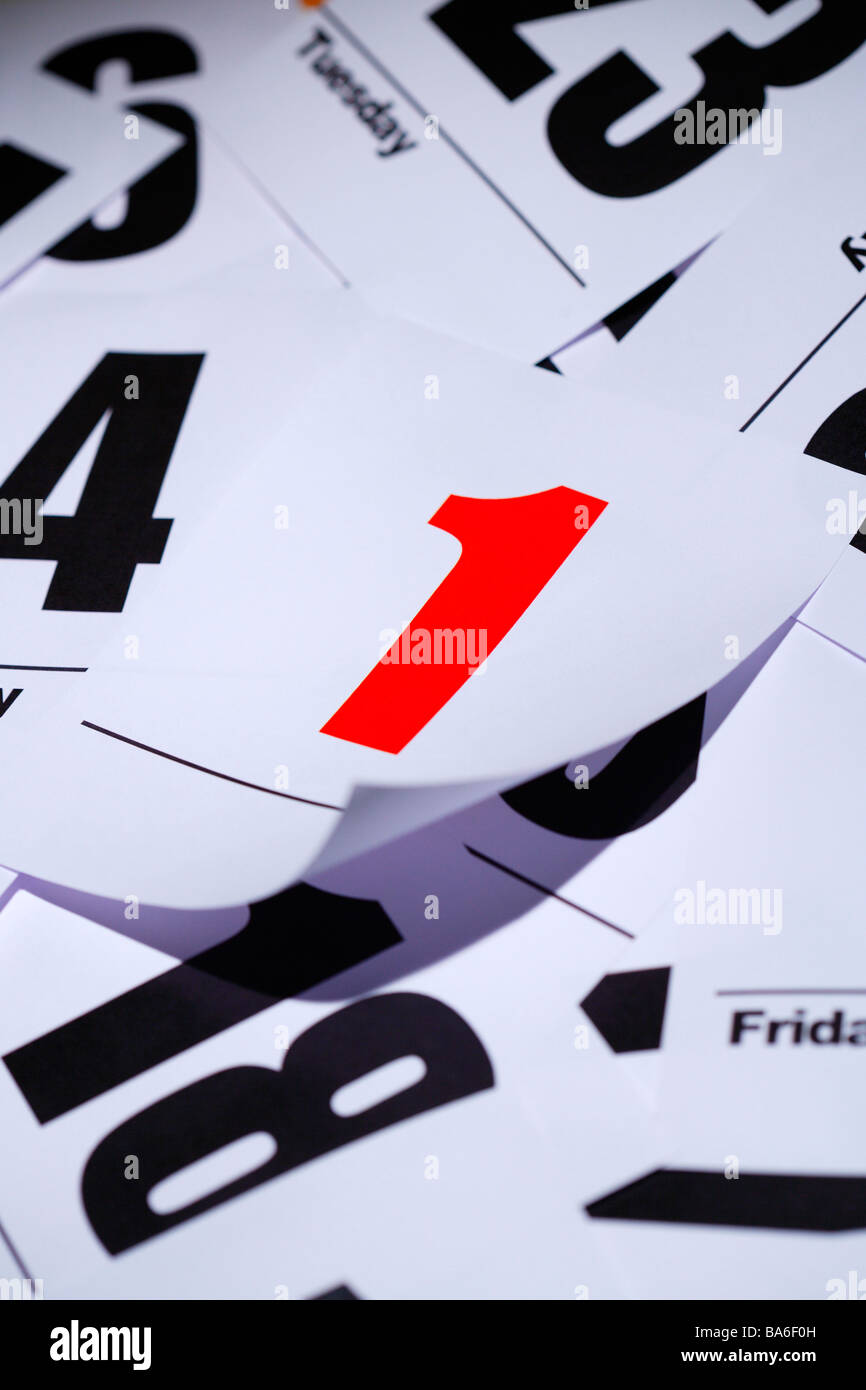 Pages of tear off calendar with dates Stock Photo - Alamy
