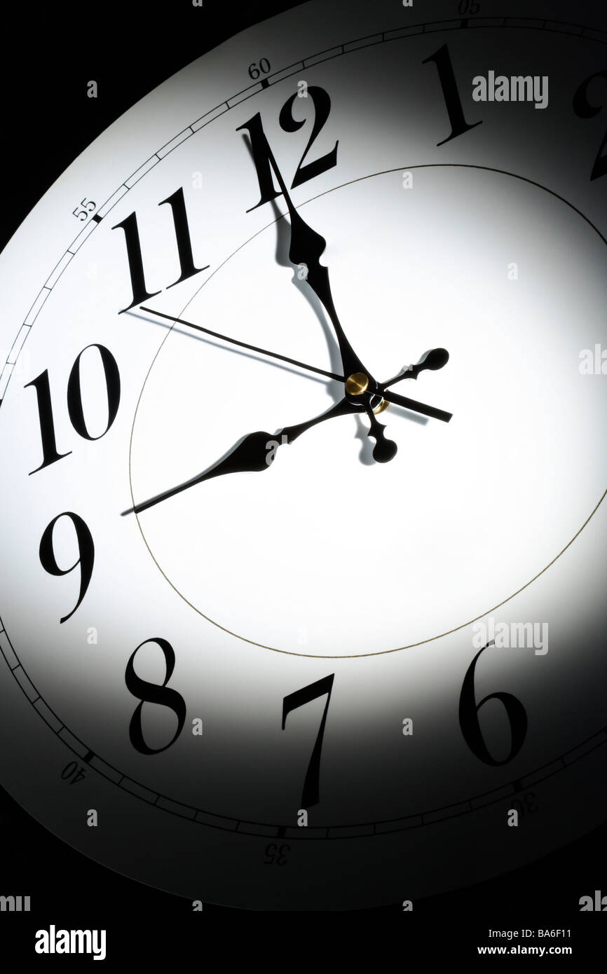 Digital clock 7 hi-res stock photography and images - Alamy