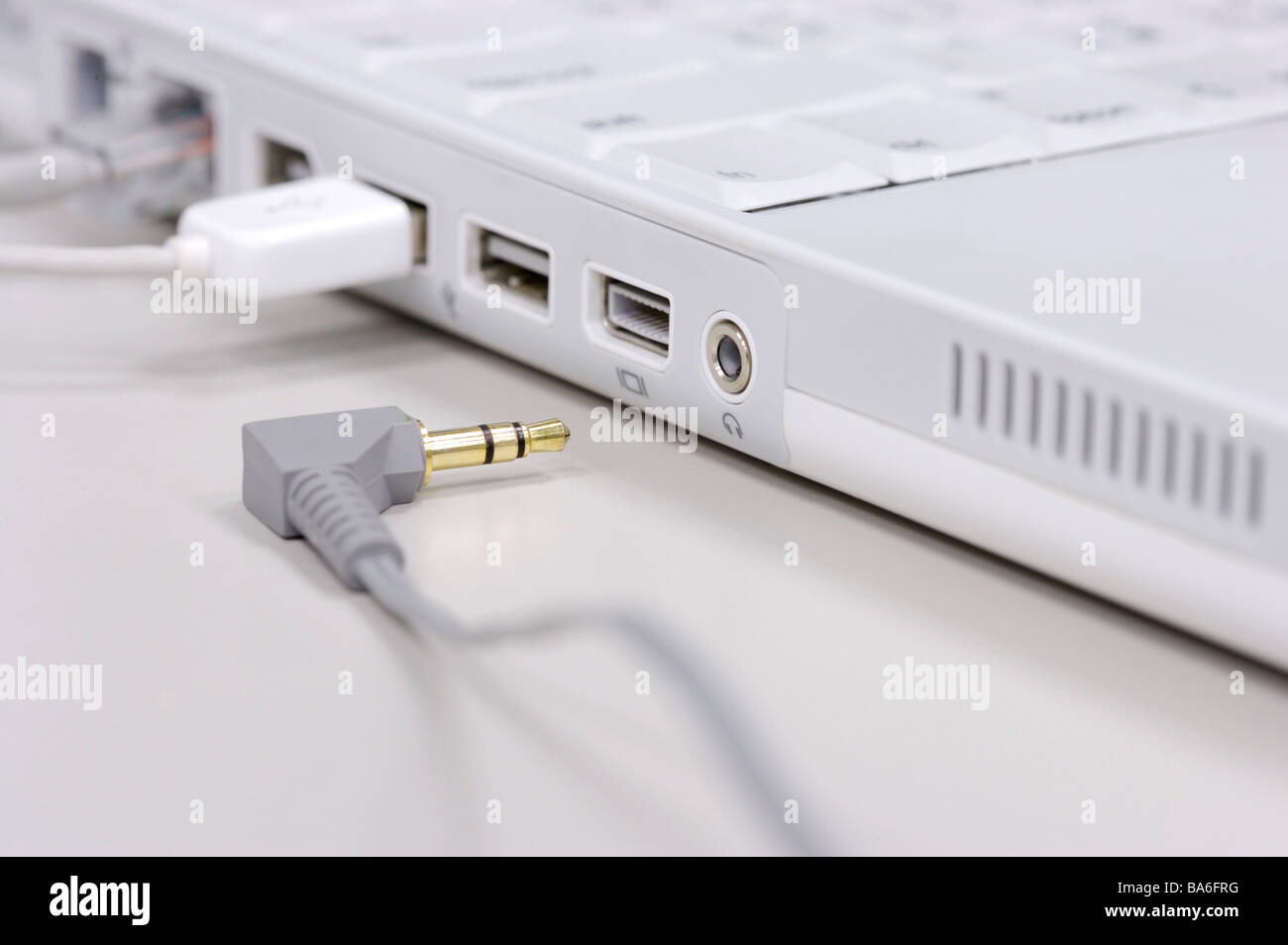Computer USB connection plug close up Stock Photo - Alamy