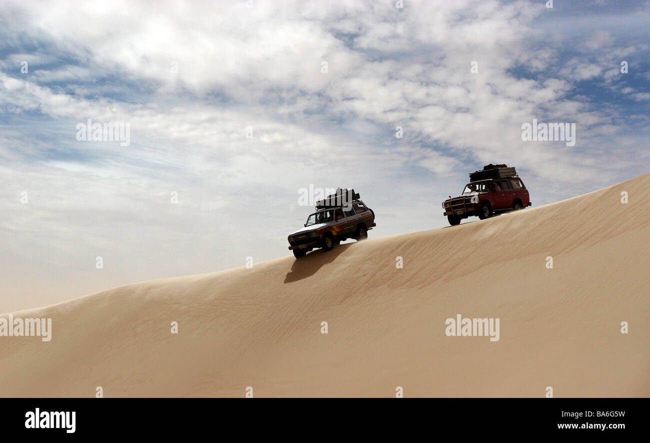 Egypt Libysche desert big sand-sea sand-dune terrain-cars two sand ...
