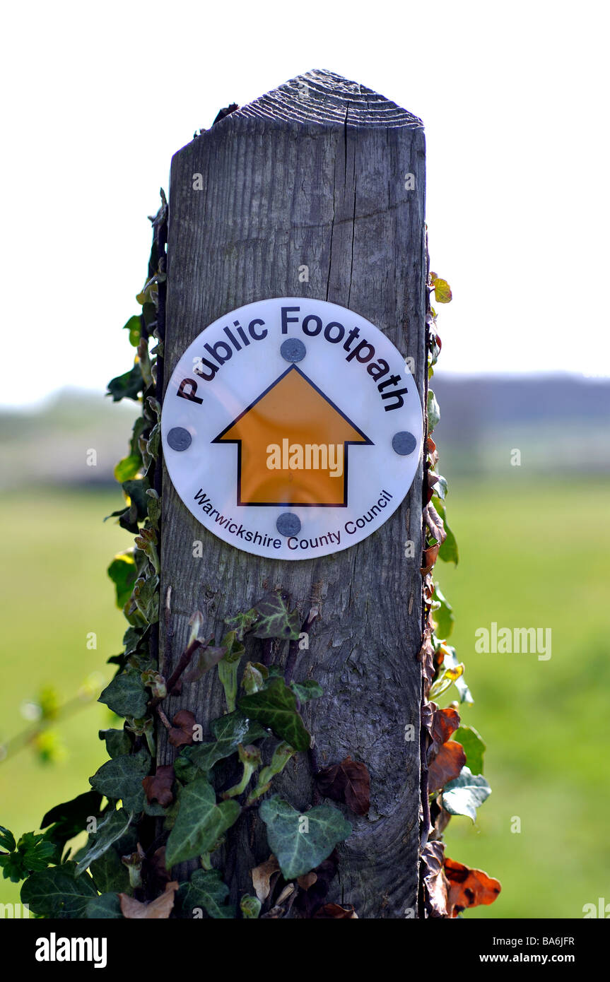 Public footpath marker, Warwickshire, England, UK Stock Photo - Alamy