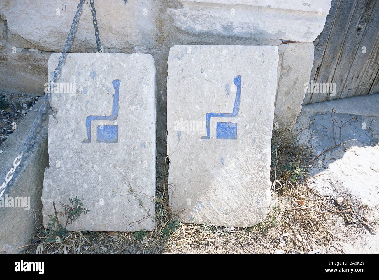 Hint stone hi-res stock photography and images - Alamy