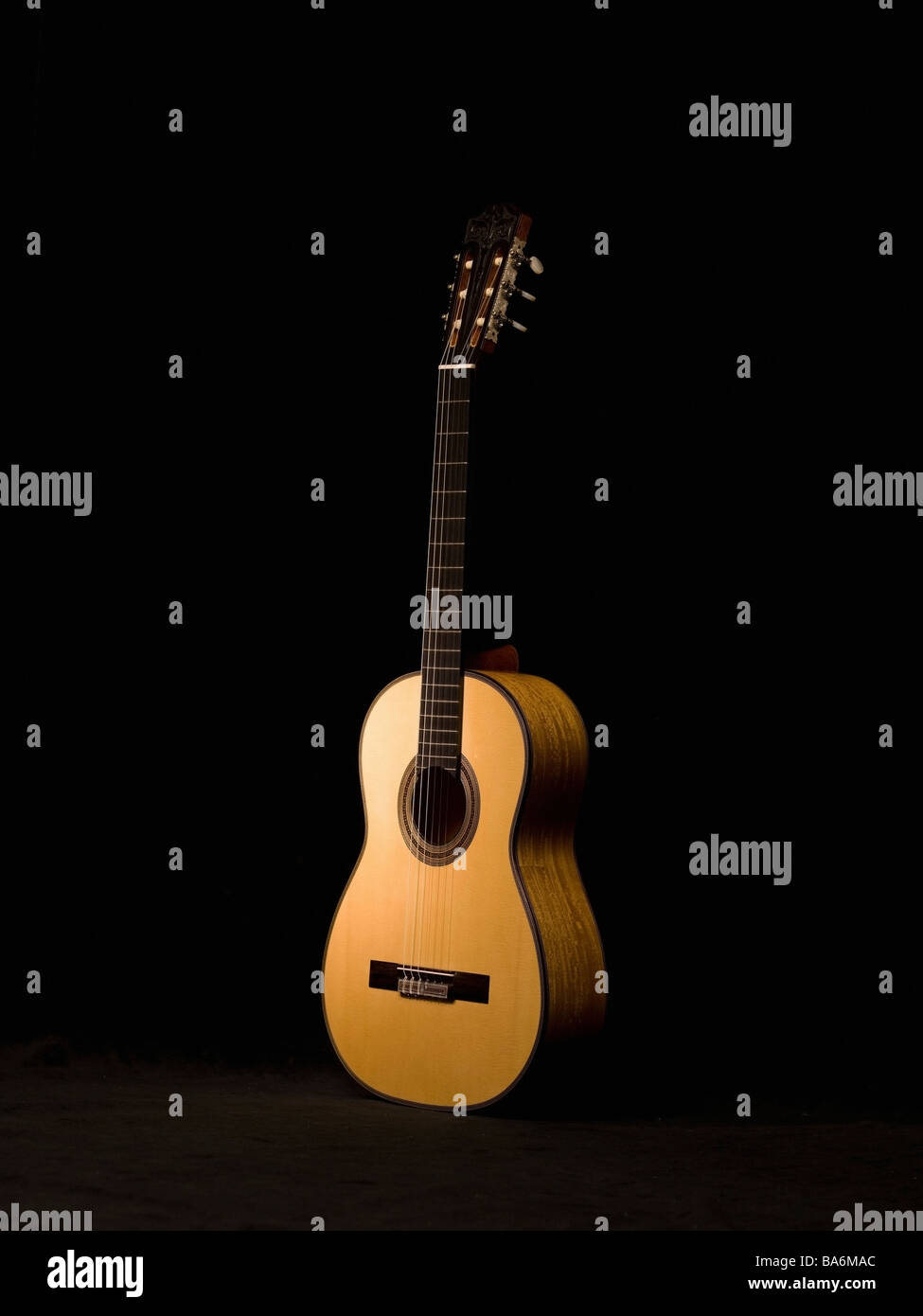 Black guitar shots hi-res stock photography and images - Alamy
